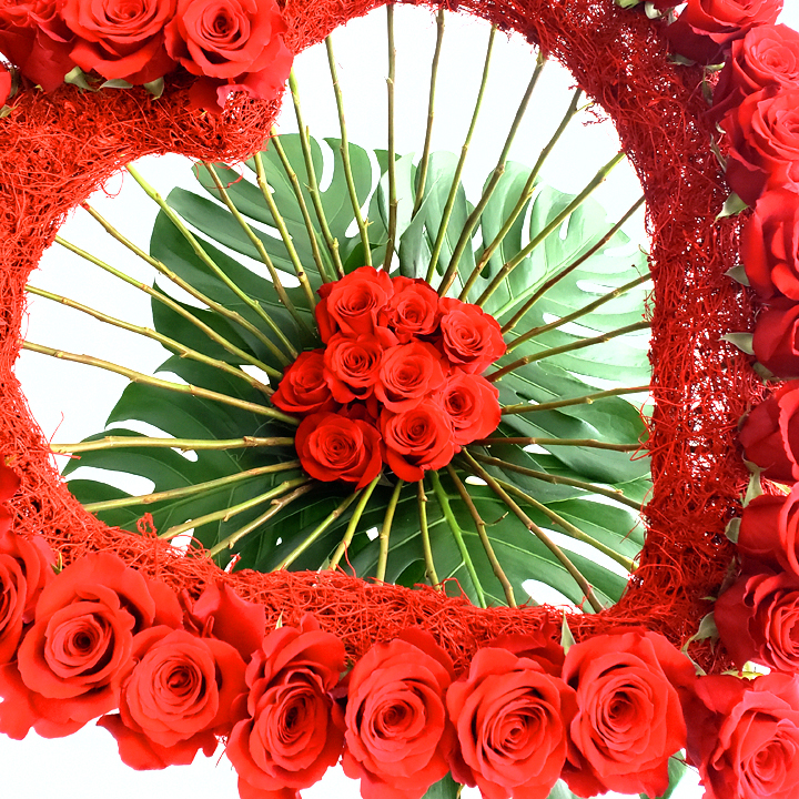 Cœur de Roses rouges | Livraison Montréal - Charlotte Lefebvre